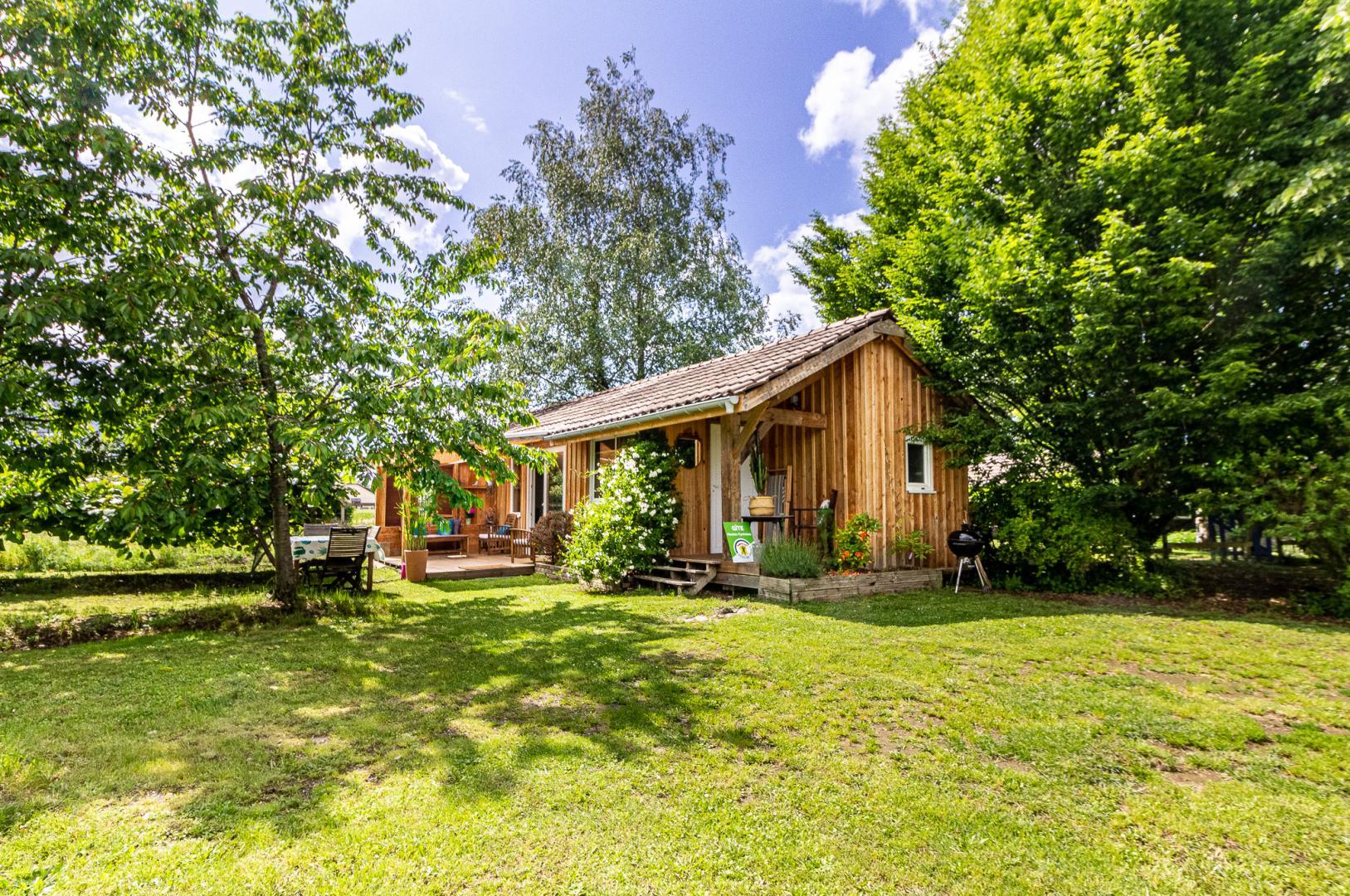 Gîte La Cabane Du Verger n°65G316311 à Laloubere - Gîtes de France ...